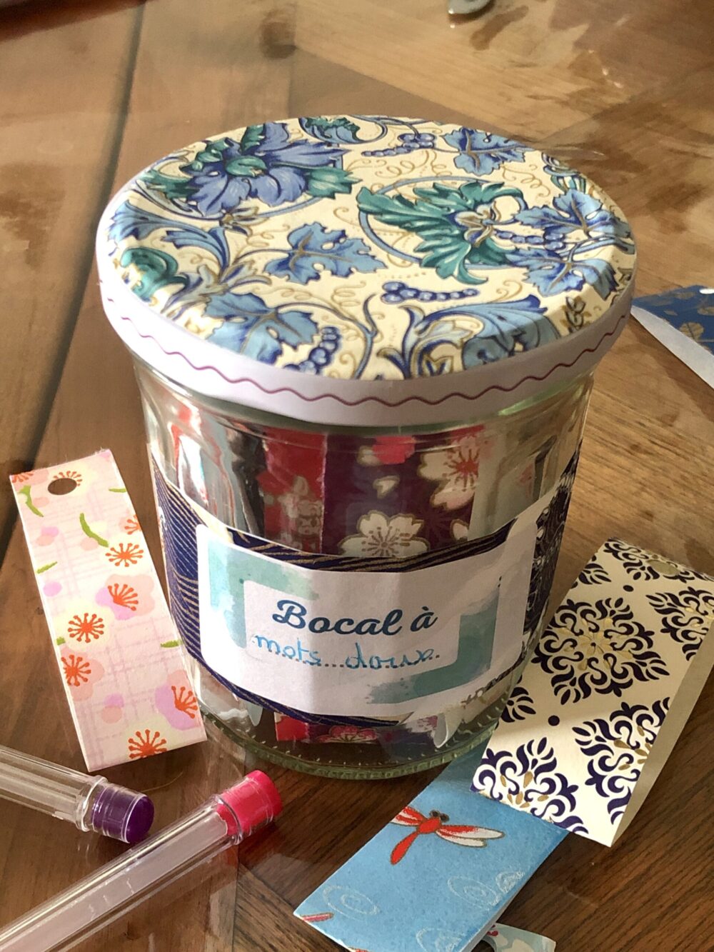 Comment réaliser un bocal à mots doux
